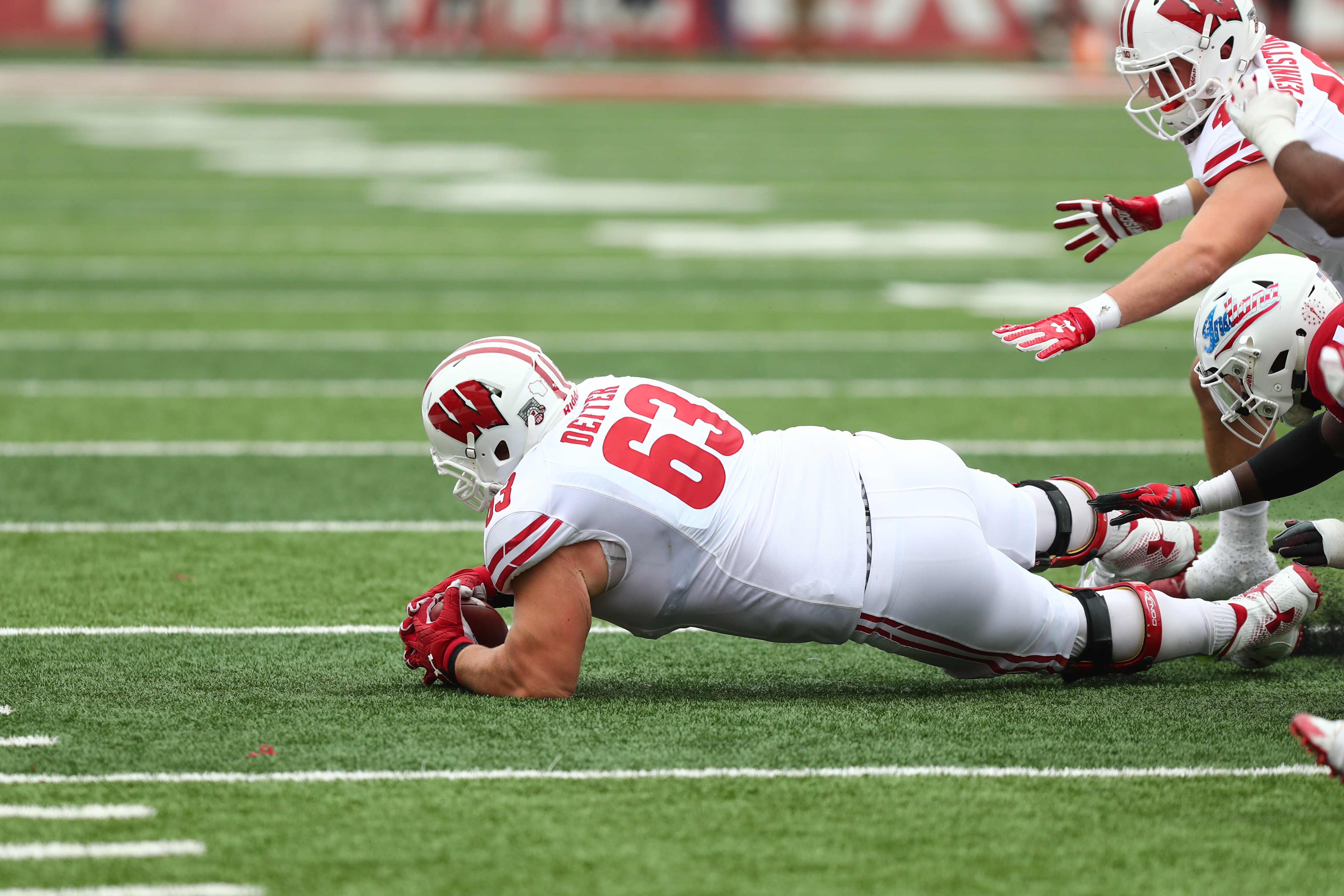 Badgers Roll Past Fog and Indiana – Excel High School Sports